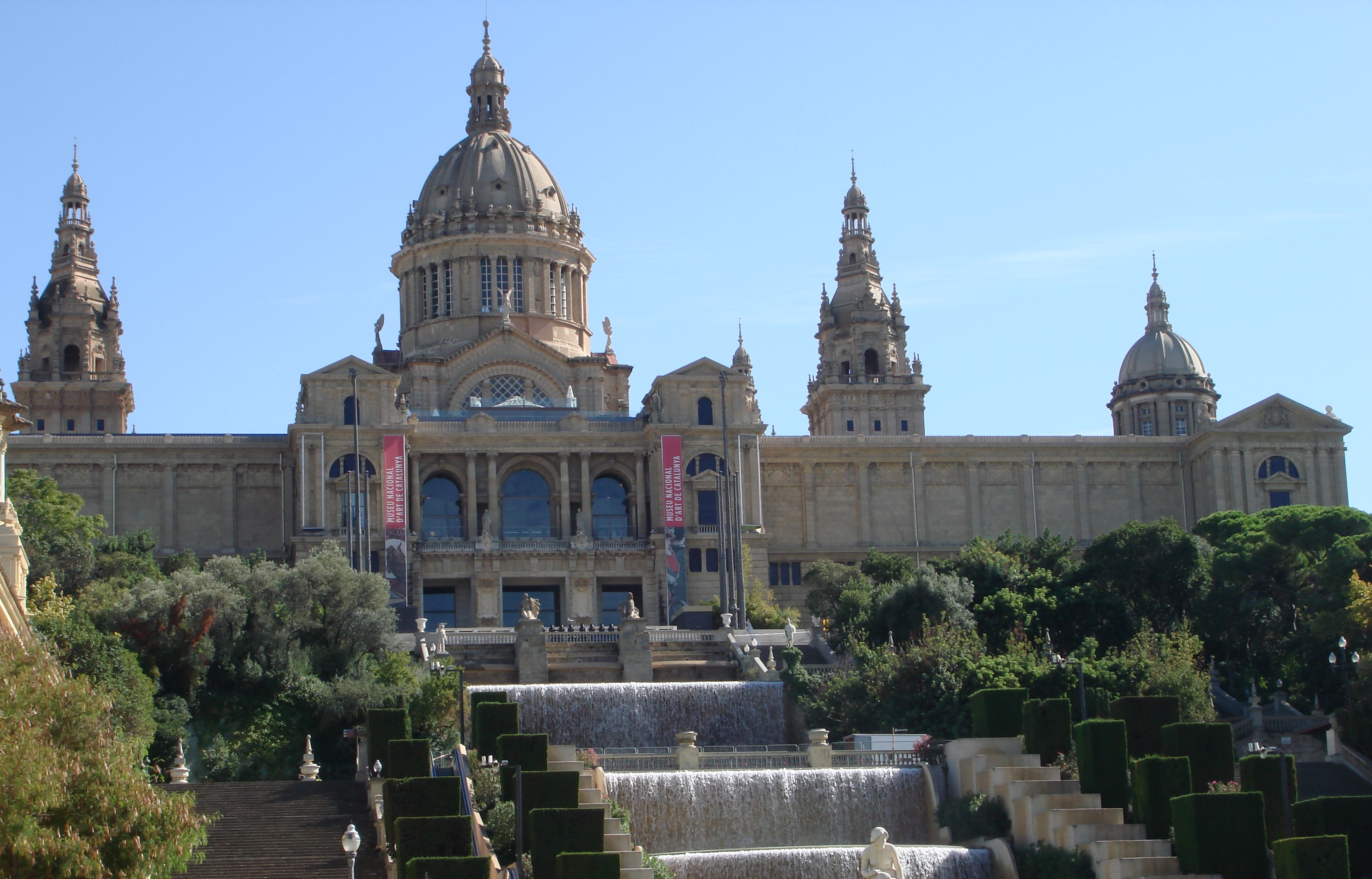 Barcelona in autumn - Little Adventures